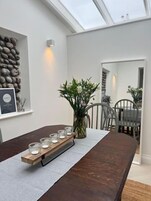 Casa de Luxo, 3 quartos | Restaurantes