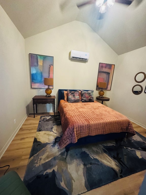 Pumpkin Spice\ncozy One Bedroom House - Camden, AR