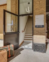 Suíte luxo, 1 quarto | Detalhe da fachada