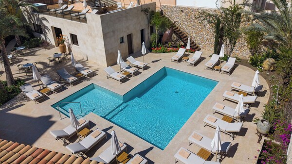 Hotel Petit Paris - Port de Pollença