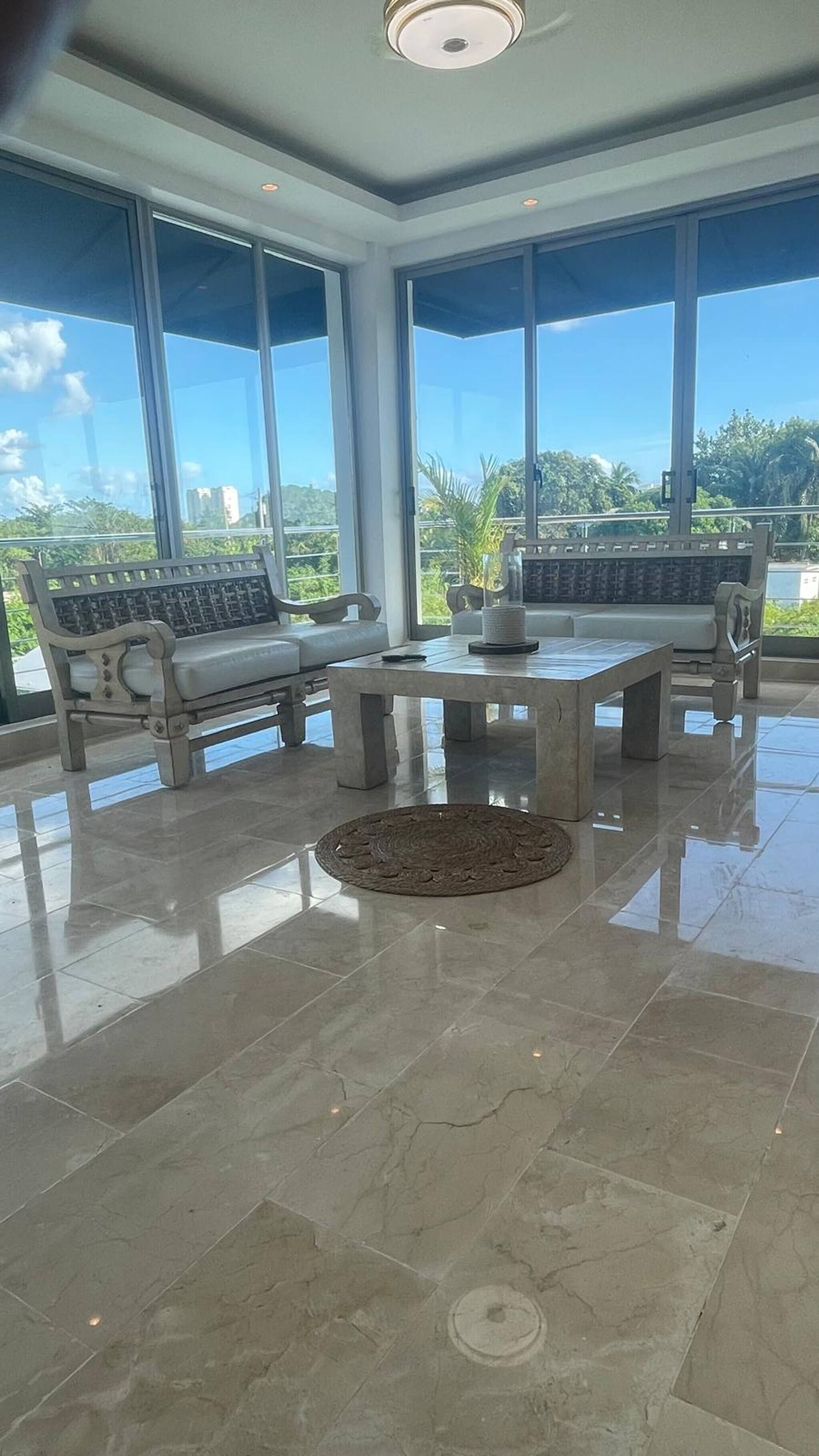 Apartamento, 3 quartos | Interior