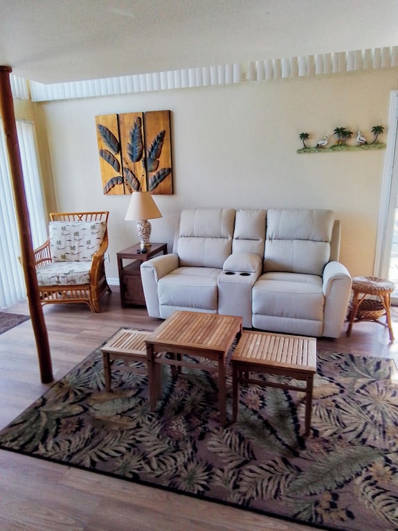 Peaceful Poolside Escape Sawgrass Landings 1 Bedroom Condo Crystal River - Crystal River, FL