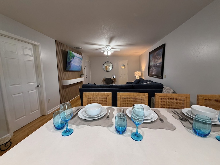 Private 2 Bedrooms Apartment In South Lakeland With A Screened Porch. - Lakeland, FL