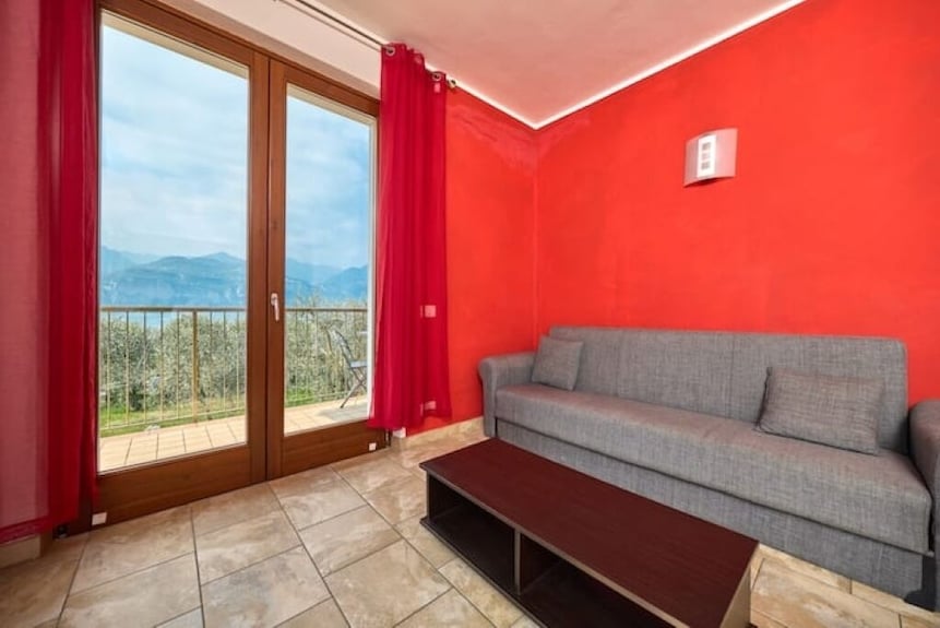 Bellavista Apartment - Relaxation With Lake View And Private Garden In Malcesine - Malcesine