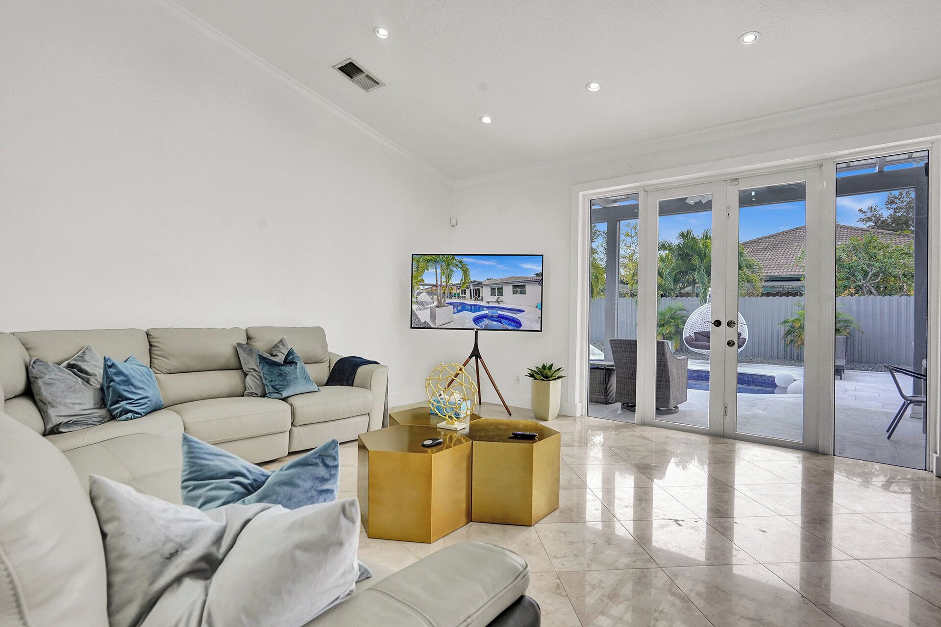 House Pool Relax And Comfort. - Miami