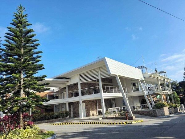 Verdant Villas Tagaytay - Tagaytay