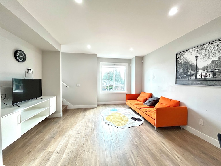 Vibrant South Surrey - White Rock