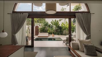 Villa Panorâmica, 3 quartos, pátio, vista para a piscina | Vista do quarto