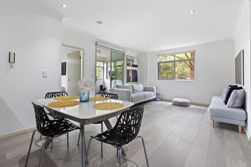 Spacious 3-bed Apartment In The Heart Of St Ives - ホーンズビー