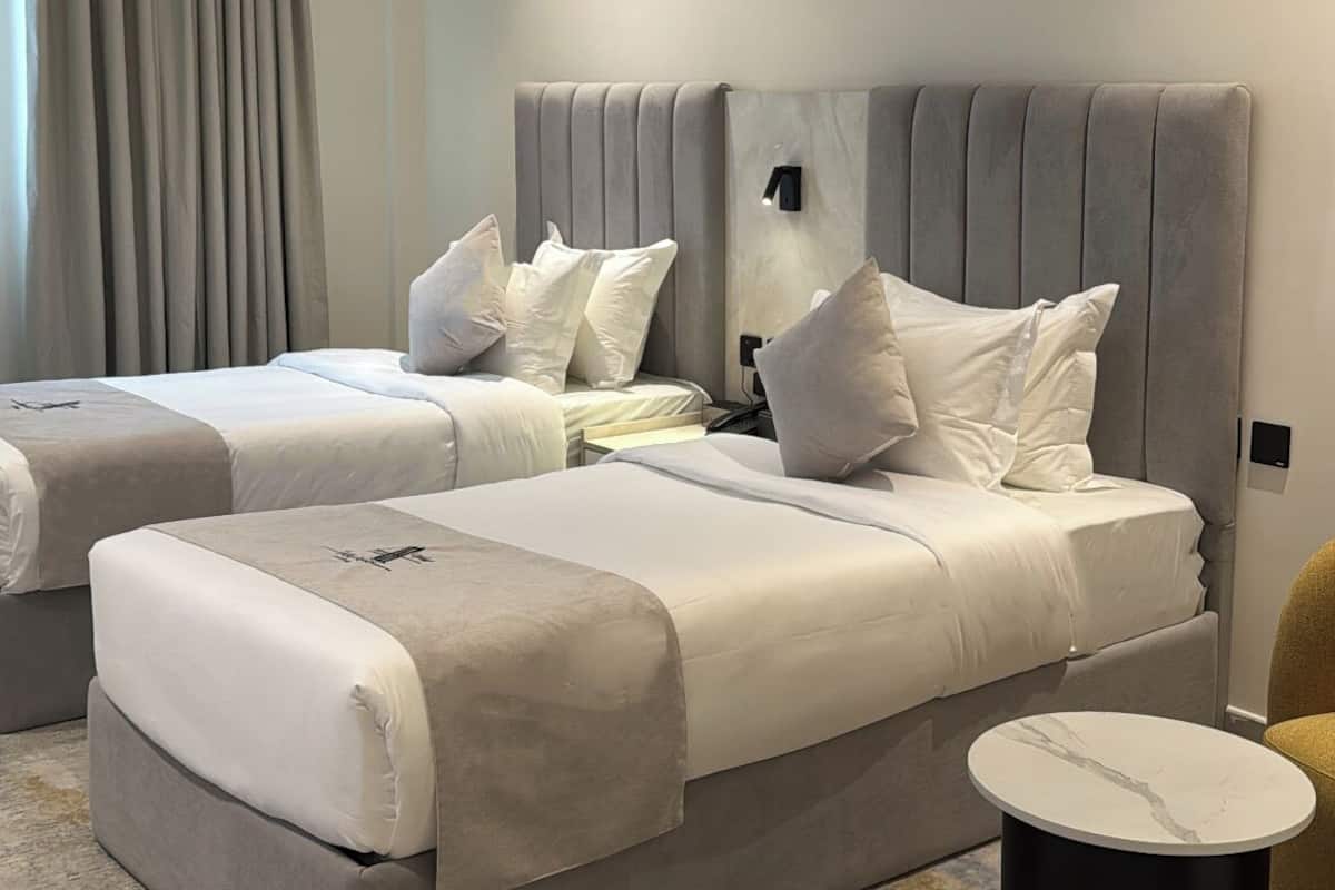 Quarto duplo luxo | Roupas de cama premium