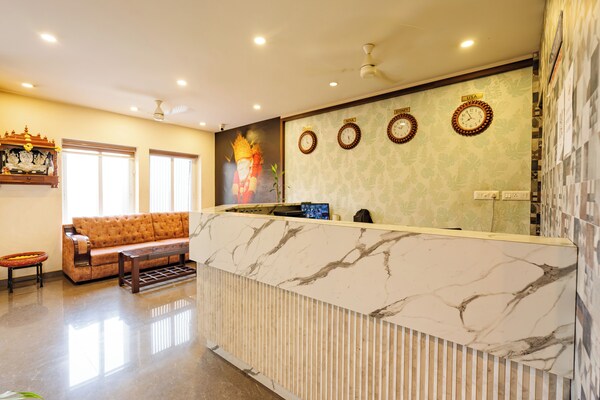 Hotel Rajdhani Inn & Suites - Mangaluru