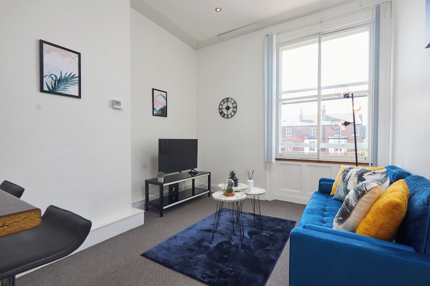30% Off - Sleeps 5 - Work & Family Relocations - Free Wifi - Leeds