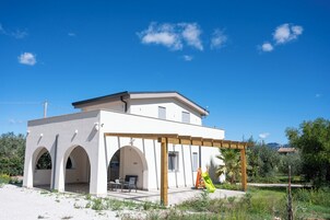 Fachada da propriedade