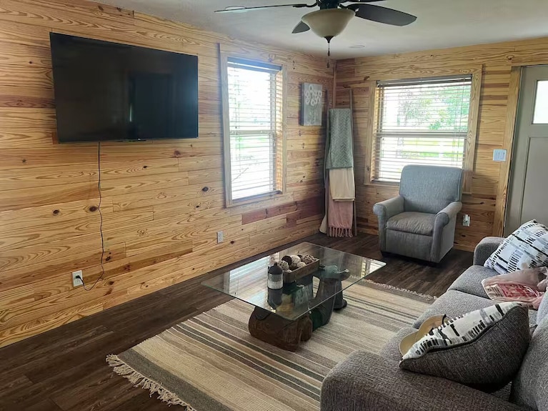 Sowells Cozy Cottage - Milton, FL