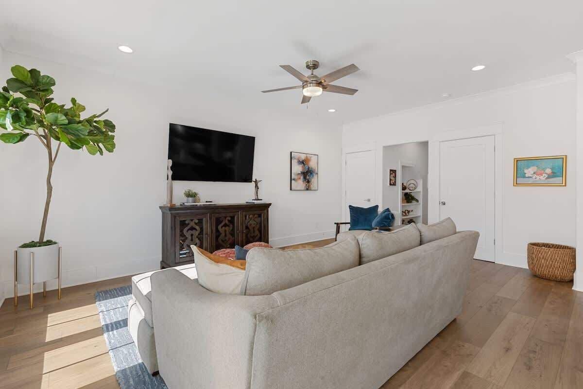 Urban Oasis At The Heart Of Boro - Murfreesboro, TN