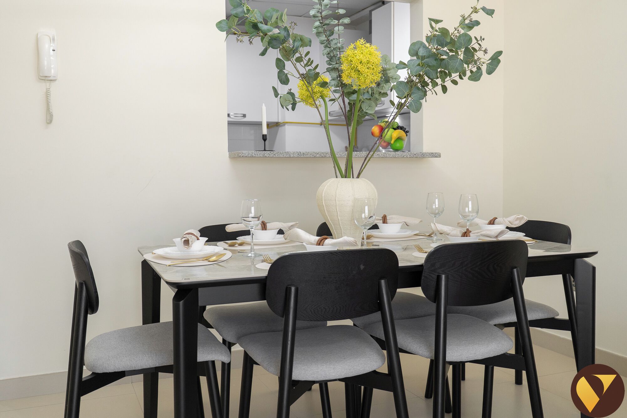 Apartamento de Luxo, varanda, Vista para a cidade | Berços/camas para crianças, Wi-fi grátis, roupa de cama fornecida 