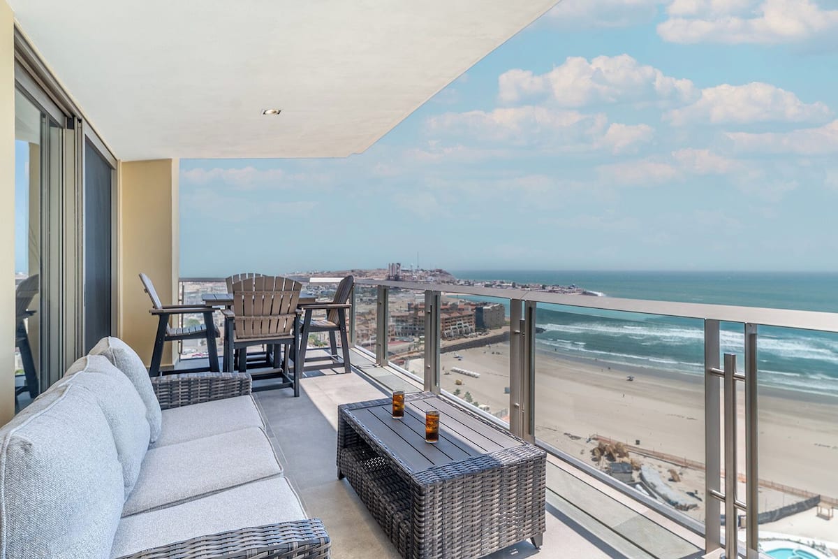 Condo, 1 cama King e sofá-cama, sacada (Sonoran Star One 1601) | Área da propriedade