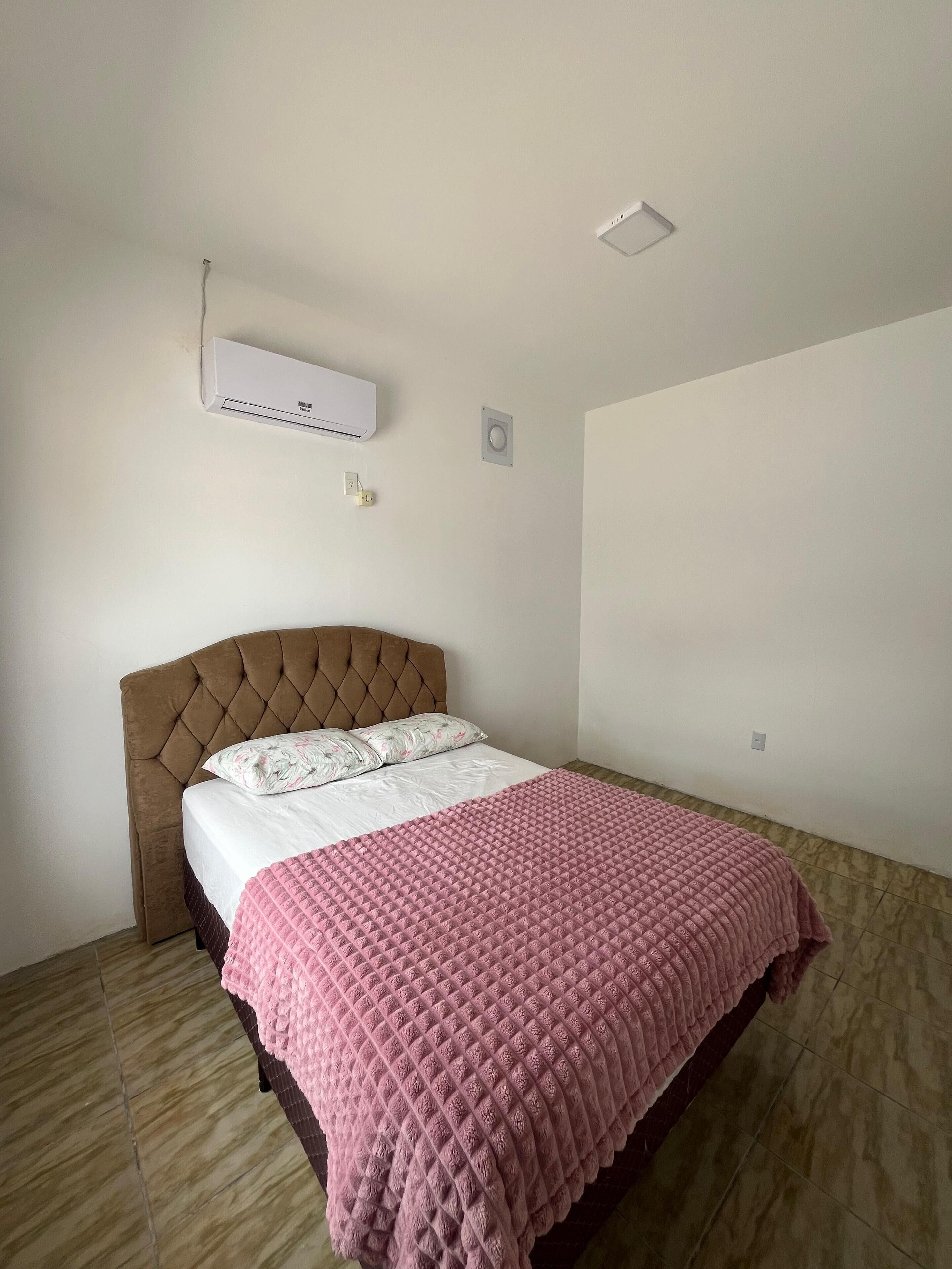 Spacious House With Pool Near The Beach  Praia De Fora - Palhoça