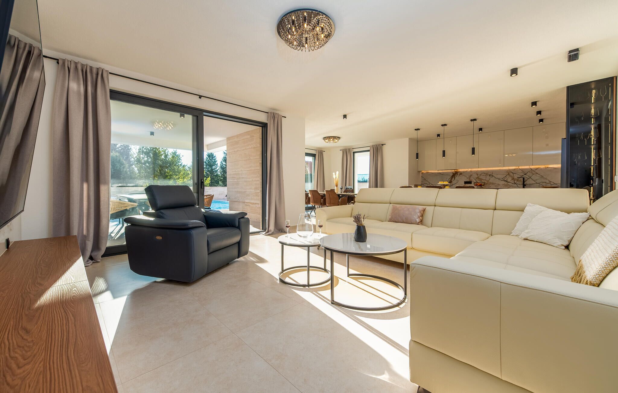 Awesome Home In Zaton - Zaton