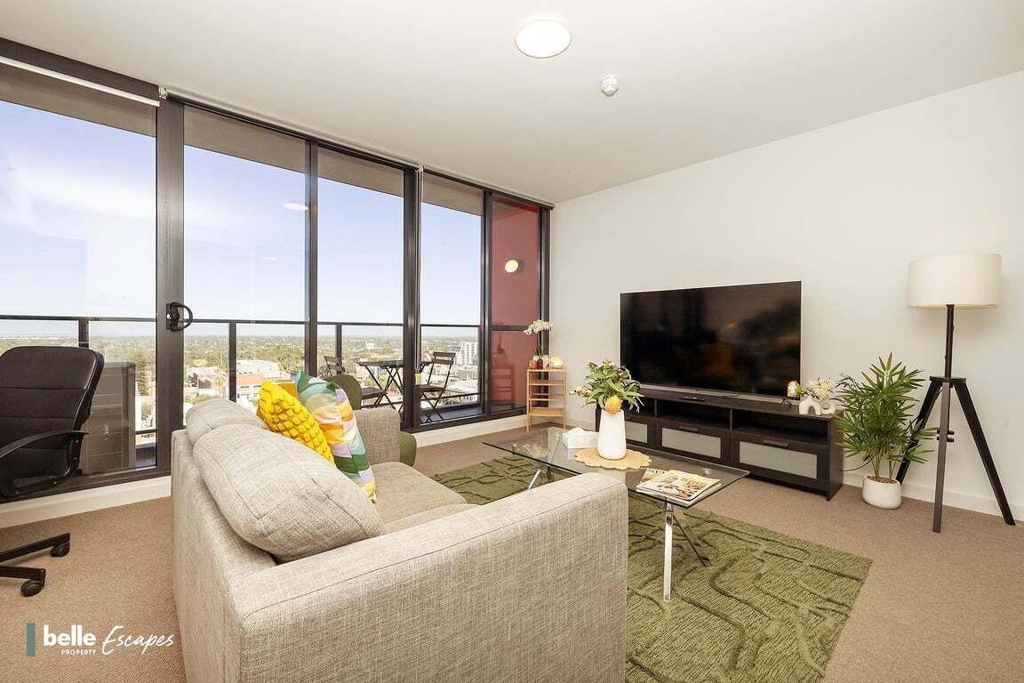 Vista One | Central Adelaide 1br With Beautiful Views - Blackwood