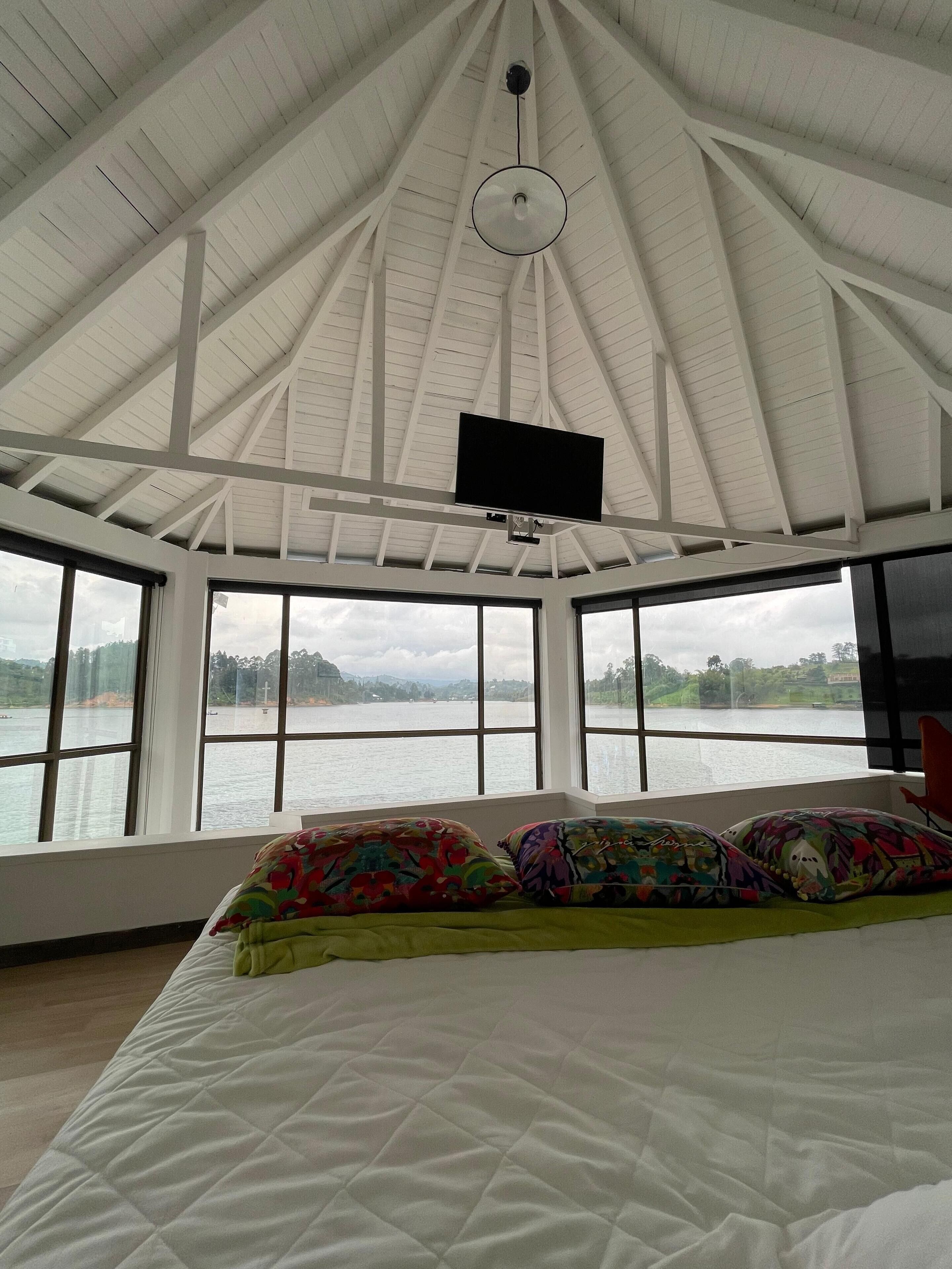 Casa Panorâmica, vista para o lago | Wi-fi grátis 