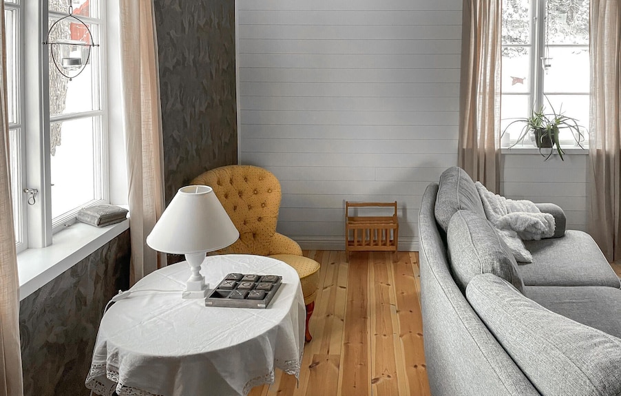 Beautiful Home In Bjurtjärns Socken - Karlskoga