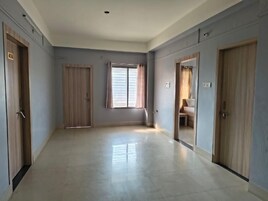 Quarto Duplo Standard, casa de banho partilhada | Interior