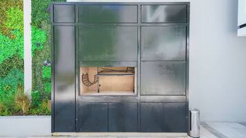 Apartamento Deluxe, Vista para a cidade | Terraço/pátio interior