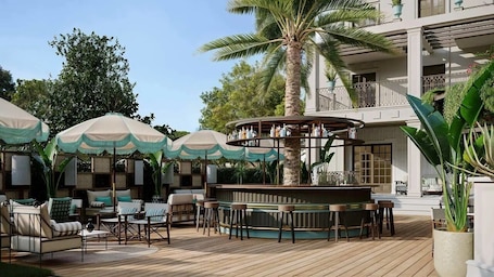 Refeições ao ar livre. Villa Costanza Boutique Hotel