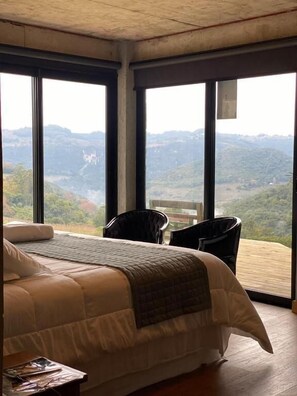 Quarto Duplo, varanda, vista para o jardim | Wi-fi grátis 