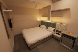 Quarto Duplo Deluxe | Ferro/tábua de engomar, Wi-fi grátis 