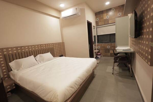 Hotel Best Inn - Valsad