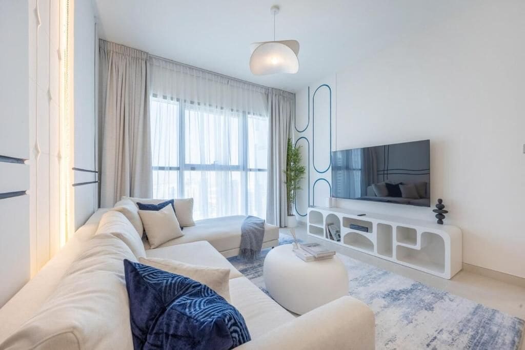 Apartamento, varanda, Vista para a cidade | Sala de estar