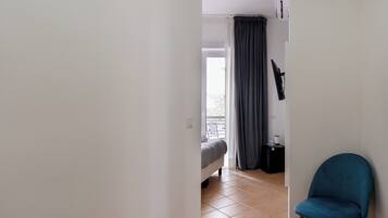 Quarto casal ou duplo, vista para a cidade (15) | Parte interna