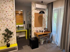 Cofres nos quartos, quartos à prova de som