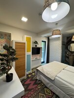 Quarto casal ou duplo superior, sacada | Cofres nos quartos, quartos à prova de som