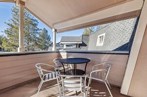 Casa, 4 quartos | Refeições ao ar livre