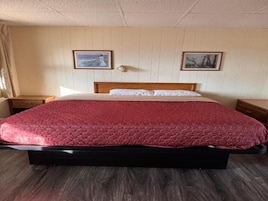 Quarto casal ou duplo clássico | Escrivaninha, espaço de trabalho para notebook, Wi-Fi de cortesia