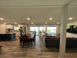 Casa Familiar, aceitam-se animais de estimação, vista para o lago | Interior