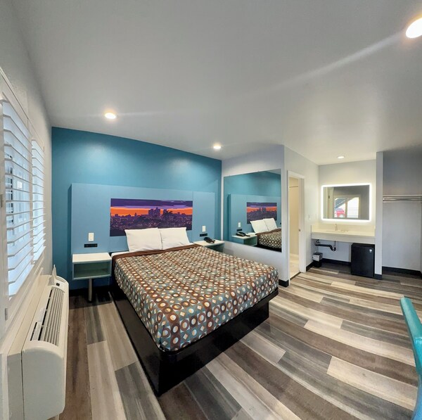 La Casa Motel Burbank Airport - La - Los Angeles, CA