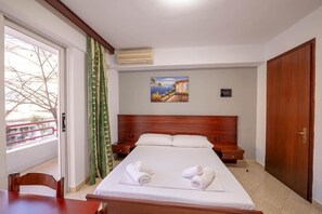 Wi-Fi de cortesia, roupa de cama
