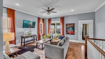 Casa | 4 quartos, internet de alta velocidade