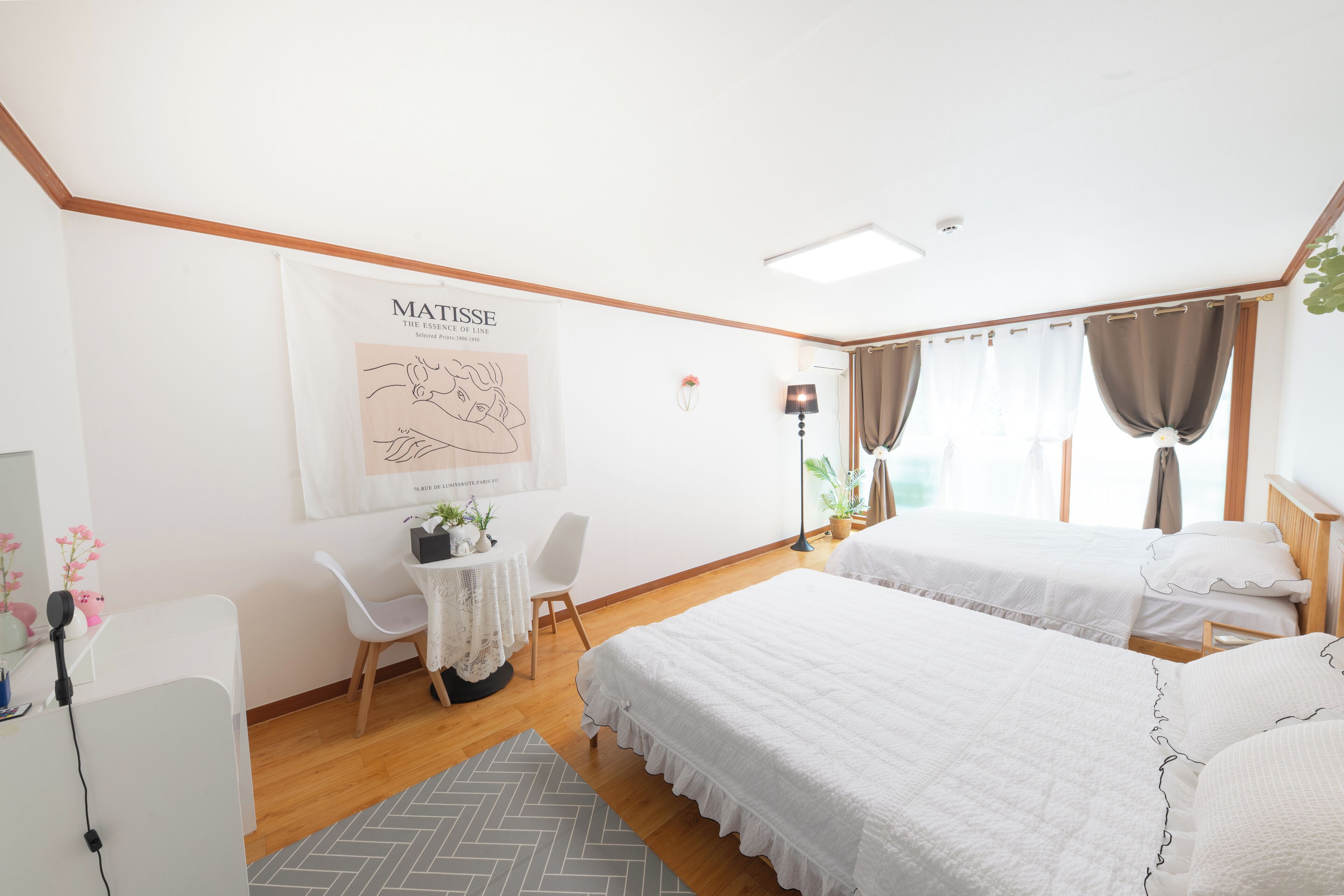 Quarto triplo família, cozinha, vista para o jardim | Roupas de cama premium, edredons de pluma