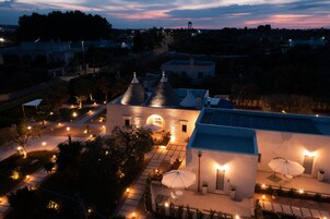 Apartamento superior, vista para o jardim | Fachada