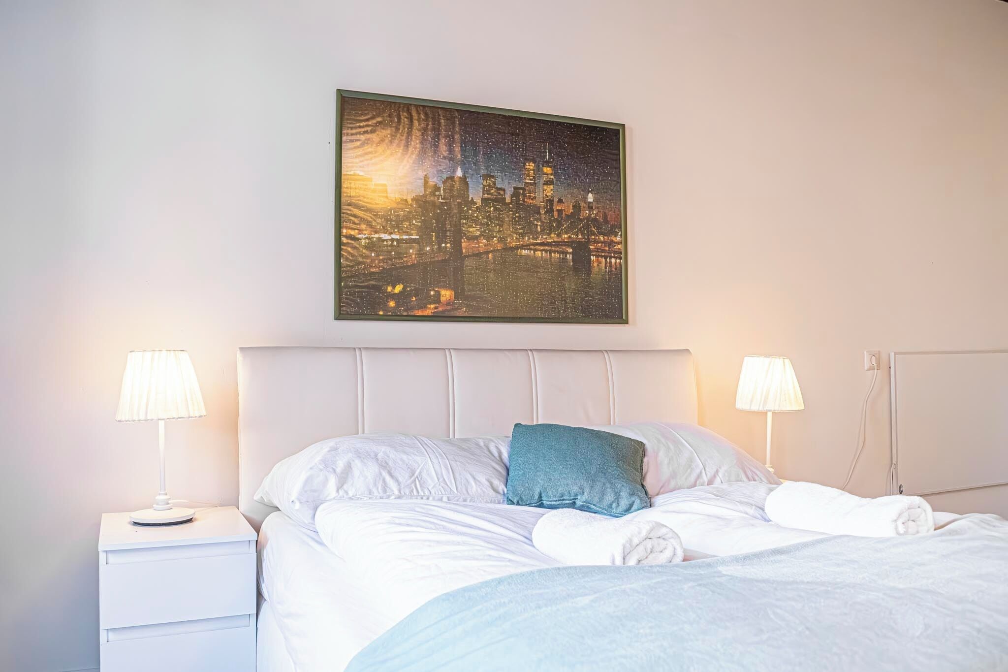 Quarto básico | Ferros/tábuas de passar roupa, Wi-Fi de cortesia