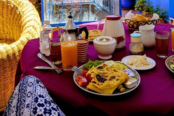 Café da manhã continental grátis todos os dias