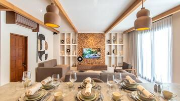 Villa de Luxo, varanda | Restaurantes