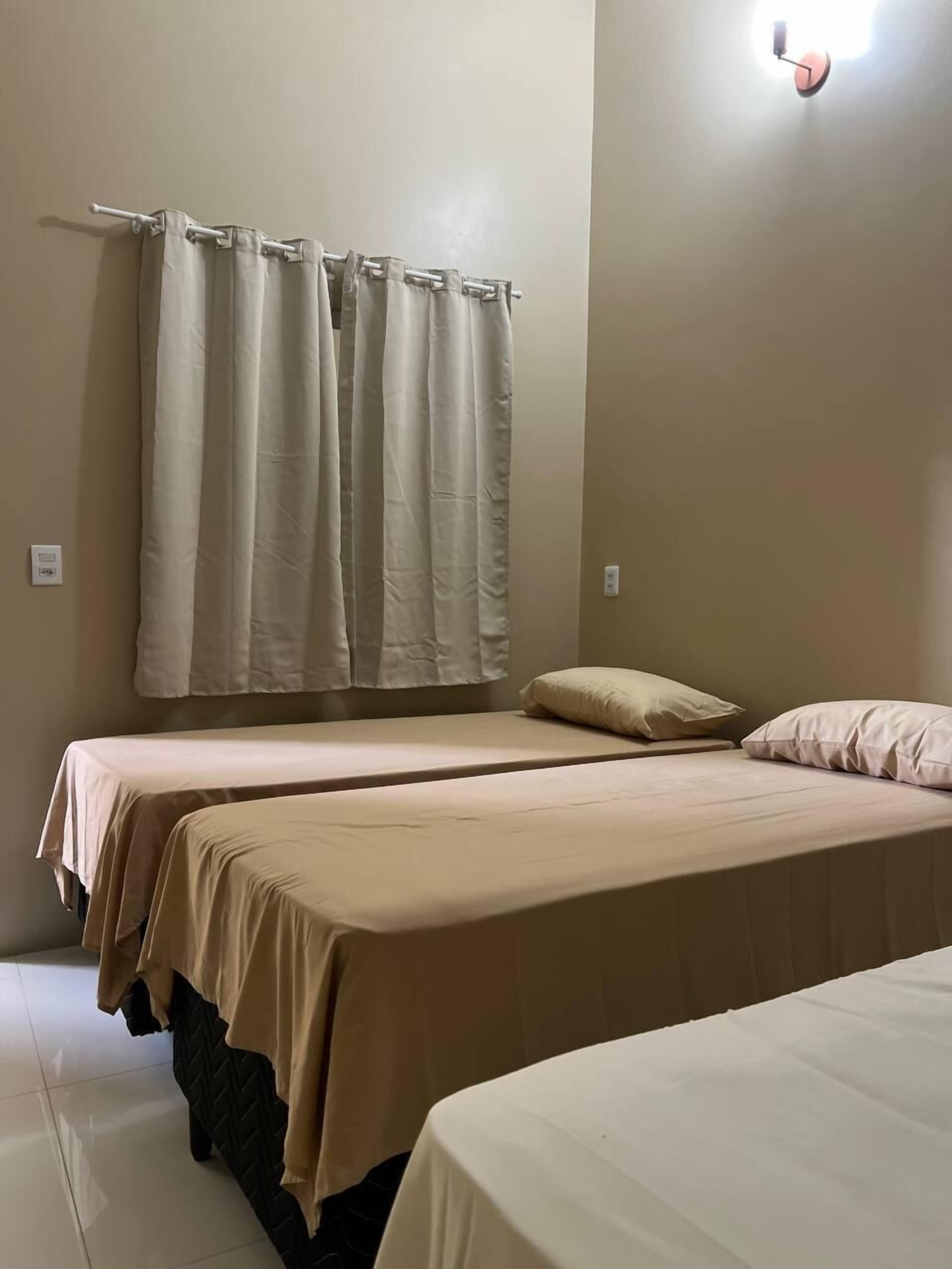 Roupa de cama fornecida 