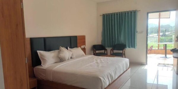 Royal Home Stay - Nandurbar