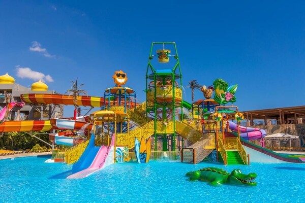 Aladdin Beach Resort - Families And Couples Only - Hurghada